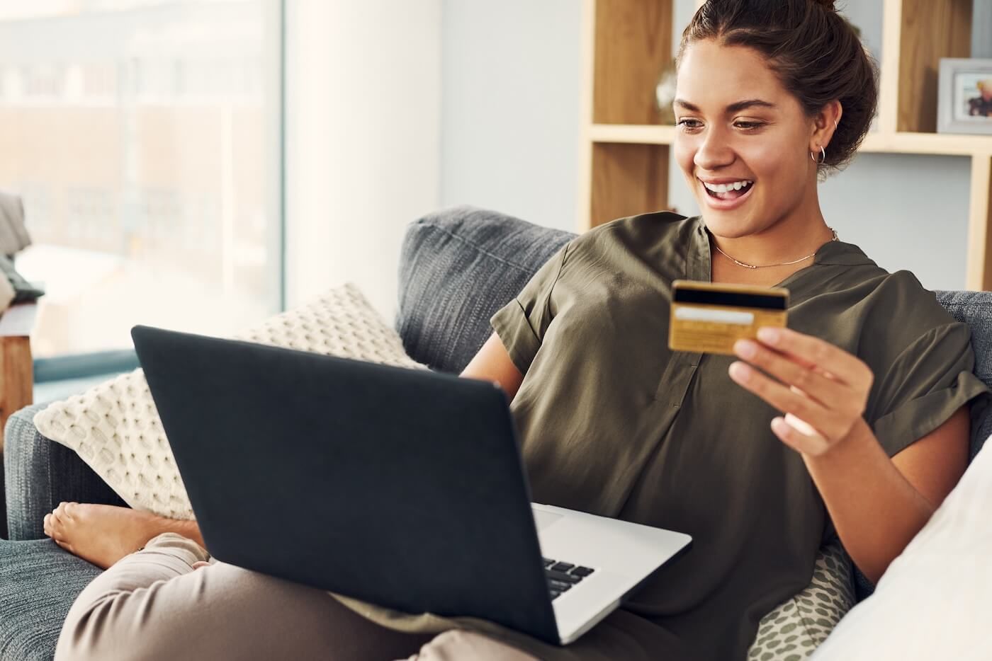 How to Use a Credit Card to Build Credit - Experian