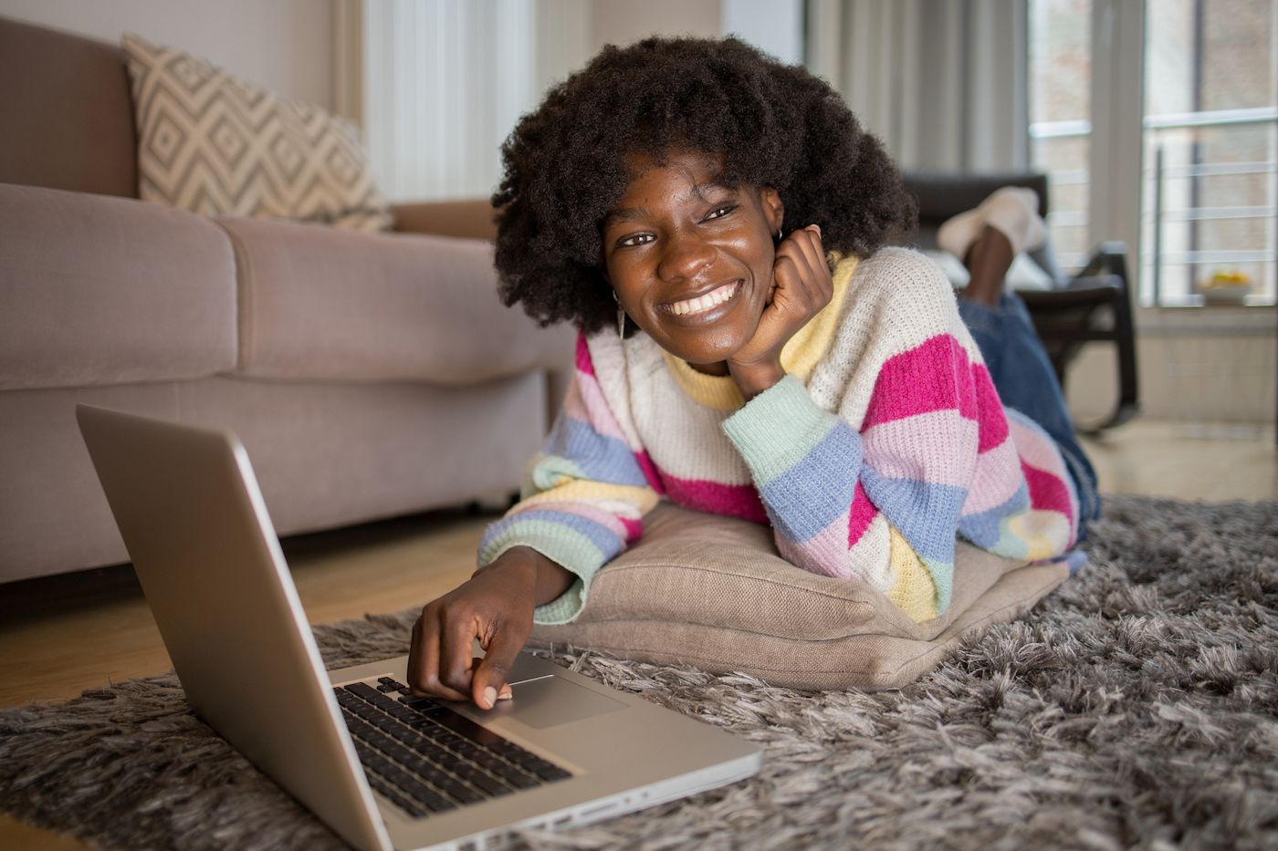 Do College Students Need a Checking and a Savings Account? - Experian
