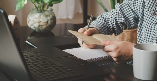 How to Balance a Checkbook - Experian