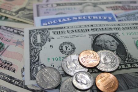 How Do Social Security Credits Work? - Experian